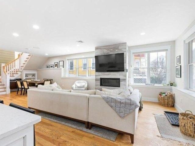 condo with 3 bedroom, Somerville MA ES104946900