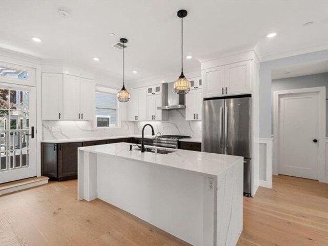 condo with 3 bedroom, Somerville MA ES105083209