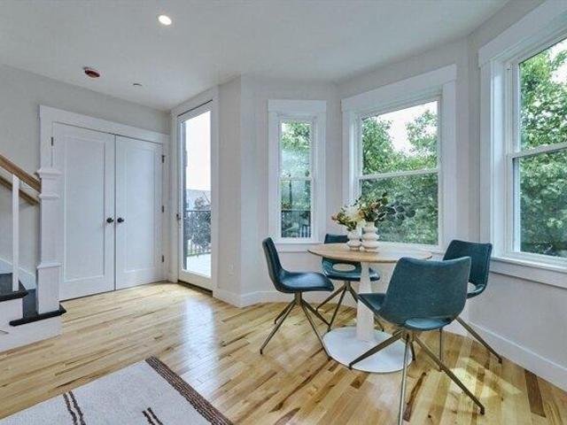 condo with 3 bedroom, Somerville MA ES103440111