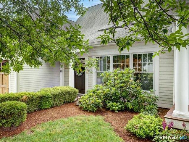 condo with 3 bedroom, South Windsor CT ES105204705