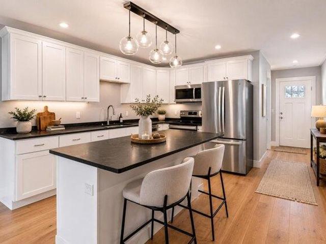 condo with 3 bedroom, South Portland ME ES104152149
