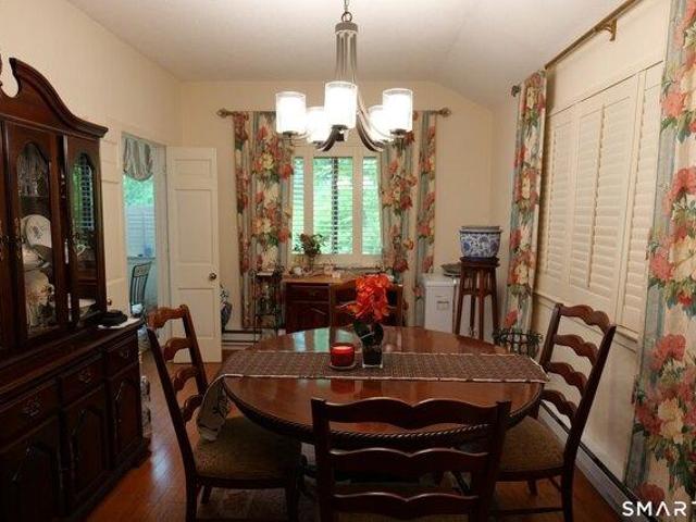 condo with 3 bedroom, Southbury CT ES105190827