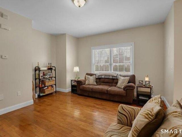 condo with 3 bedroom, Southington CT DLS102218632