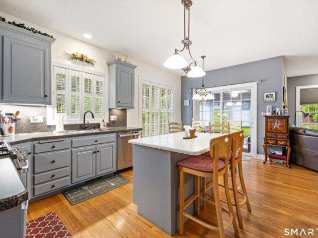 condo with 3 bedroom, Southington CT DS103928622