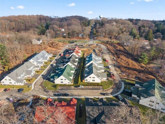 condo with 3 bedroom, Spring Valley NY ES105190834