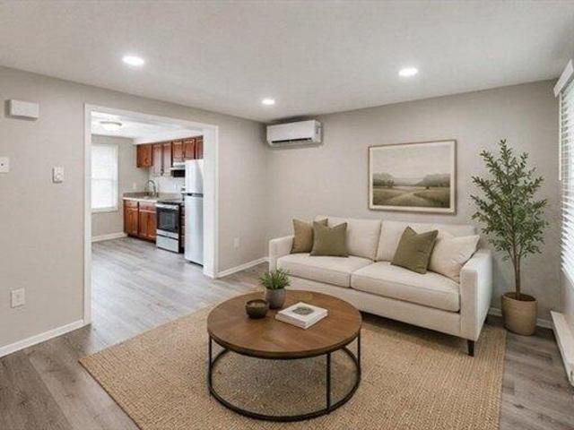 condo with 3 bedroom, Springfield MA ES104232709