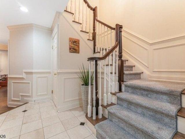 condo with 3 bedroom, Springfield NJ DS102799774