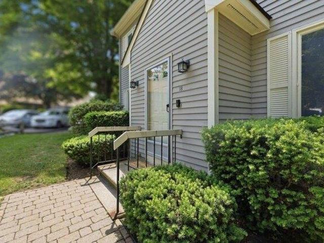 condo with 3 bedroom, Stoughton MA DS104299850