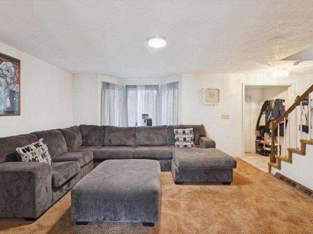 condo with 3 bedroom, Stoughton MA ES104831451