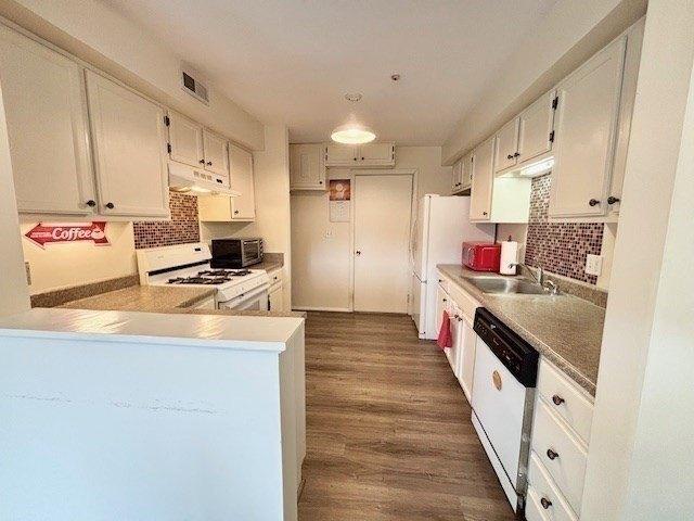 condo with 3 bedroom, Stoughton MA ES104853633