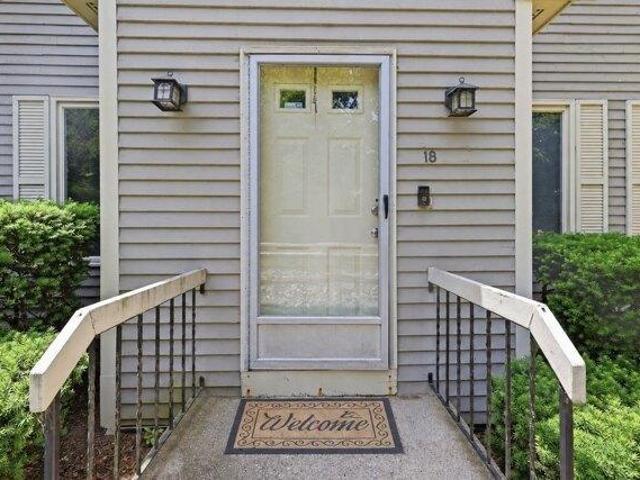 condo with 3 bedroom, Stoughton MA ES105403727