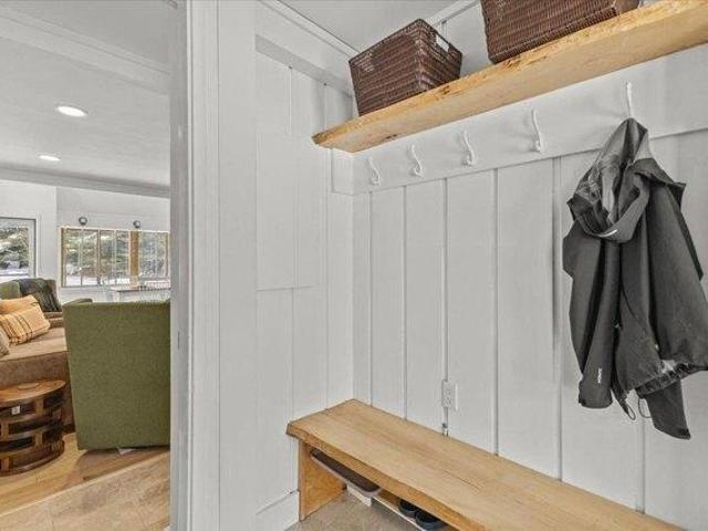 condo with 3 bedroom, Stowe VT DS102479235