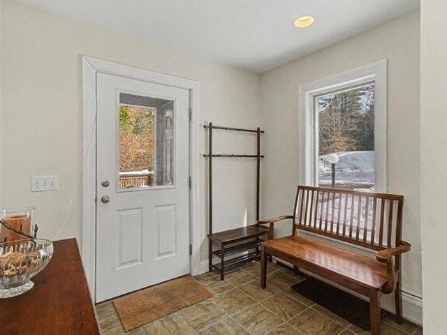 condo with 3 bedroom, Stowe VT ES104297185