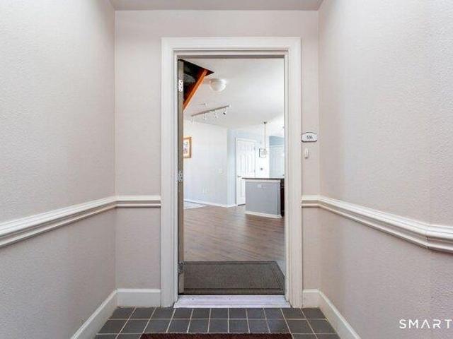 condo with 3 bedroom, Stamford CT DLS102283816