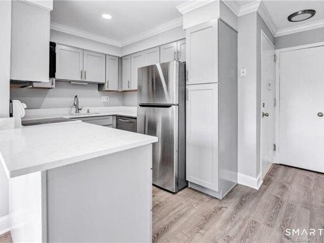 condo with 3 bedroom, Stamford CT DS104192009