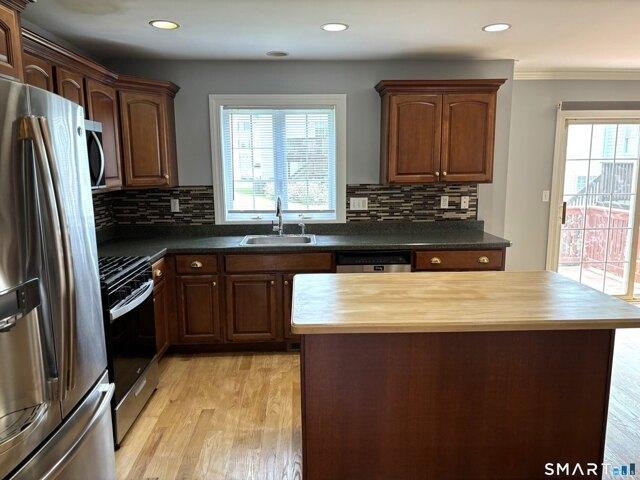 condo with 3 bedroom, Stratford CT DS102801658