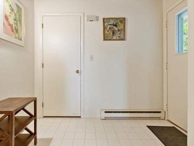 condo with 3 bedroom, Sunapee NH ES105095052