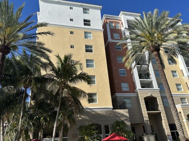 condo with 3 bedroom, Sunny Isles Beach FL DS101012168