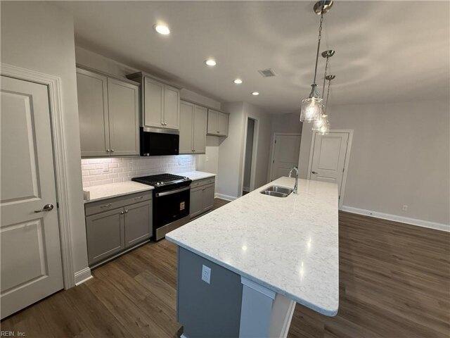 condo with 3 bedroom, Suffolk VA DS103602420