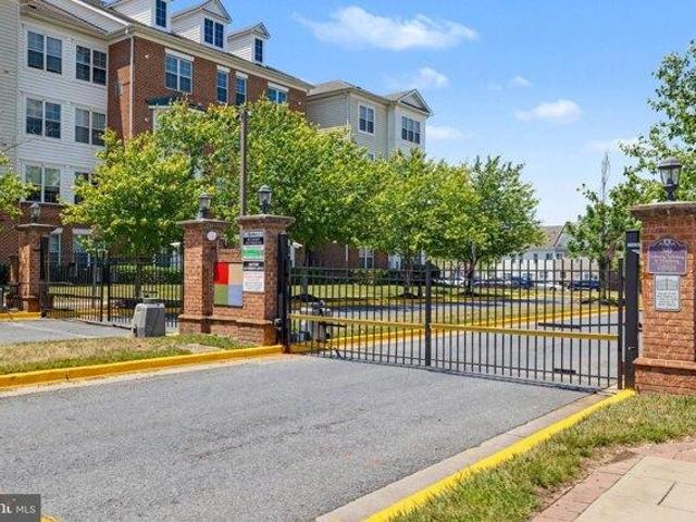 condo with 3 bedroom, Suitland MD DS103623891