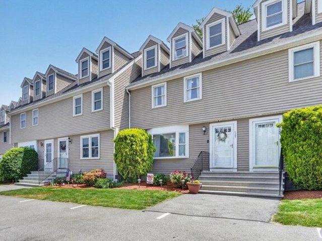 condo with 4 bedroom, Tewksbury MA DS103494424