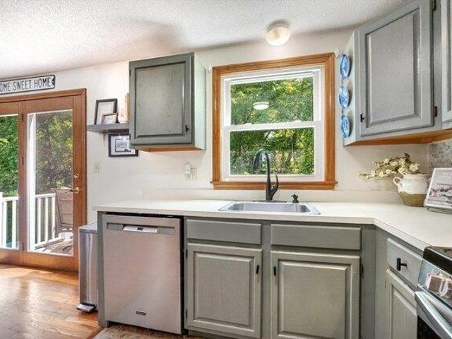 condo with 4 bedroom, Tewksbury MA ES103494424