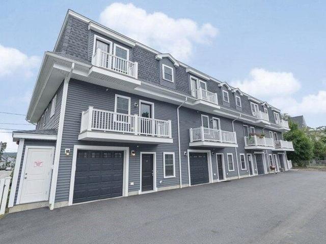condo with 4 bedroom, Waltham MA DS104150142