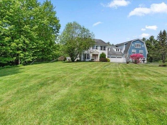 condo with 4 bedroom, Waterbury VT DS104444966