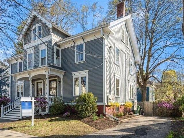 condo with 4 bedroom, Watertown MA DLS102825458
