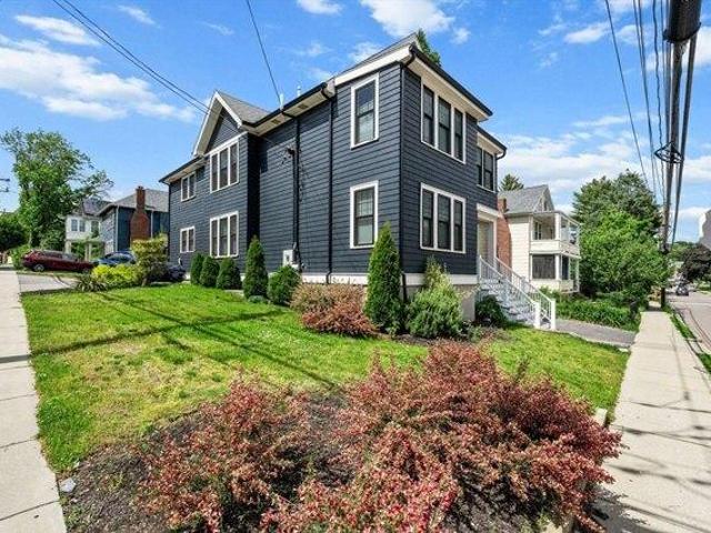 condo with 4 bedroom, Watertown MA DS102726241