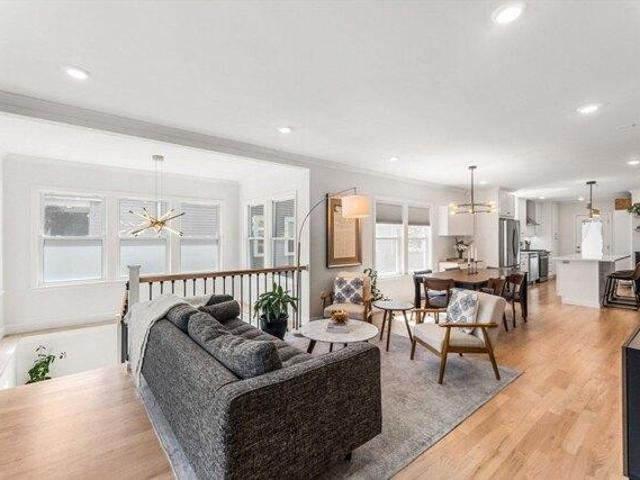 condo with 4 bedroom, Watertown MA DS102827413