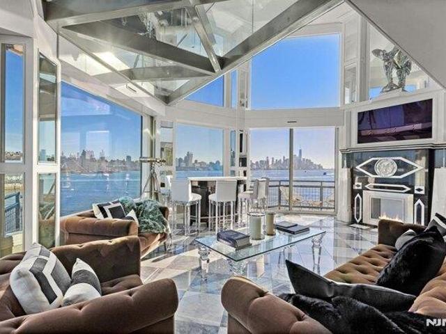 condo with 4 bedroom, Weehawken NJ ES104809488