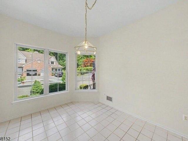 condo with 4 bedroom, West Milford NJ ES104442813
