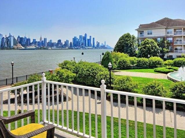 condo with 4 bedroom, West New York NJ DLS101661889