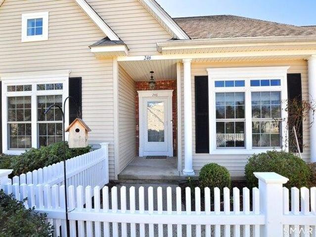 condo with 4 bedroom, Windsor CT DS102475113