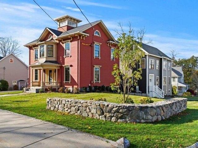 condo with 4 bedroom, Woburn MA DLS102593659