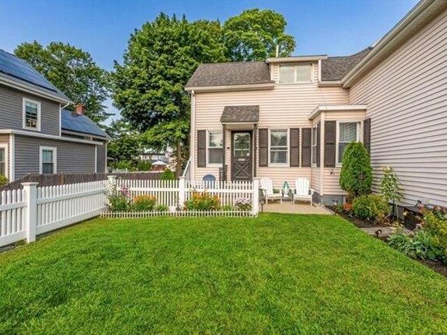 condo with 4 bedroom, Woburn MA ES105115837