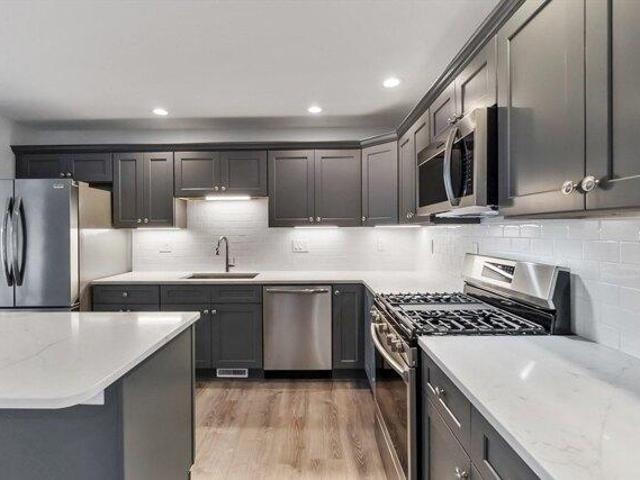 condo with 4 bedroom, Agawam MA DS102345590