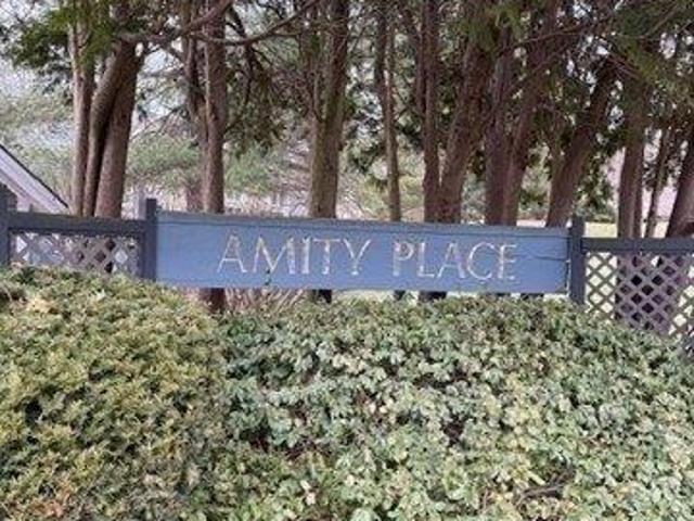 condo with 4 bedroom, Amherst MA DS103097577