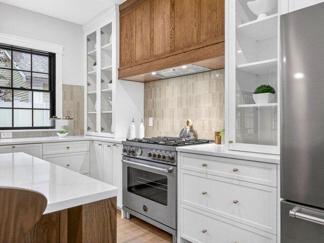 condo with 4 bedroom, Arlington MA ES103127545