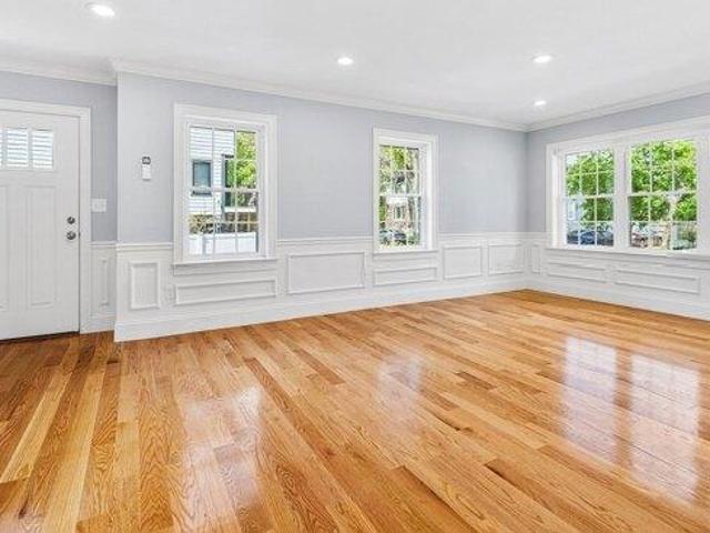 condo with 4 bedroom, Arlington MA ES105533325