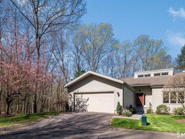 condo with 4 bedroom, Avon CT DS103101403