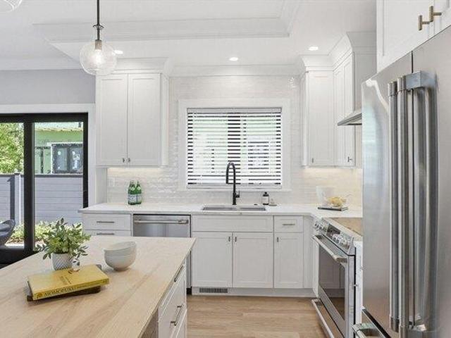 condo with 4 bedroom, Bedford MA ES105083156