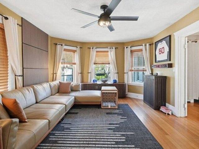 condo with 4 bedroom, Belmont MA DLS102409161