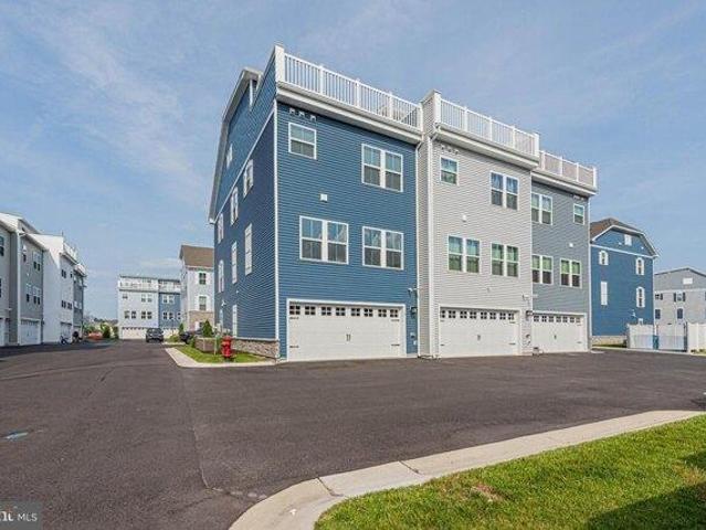 condo with 4 bedroom, Berlin MD ES104901388