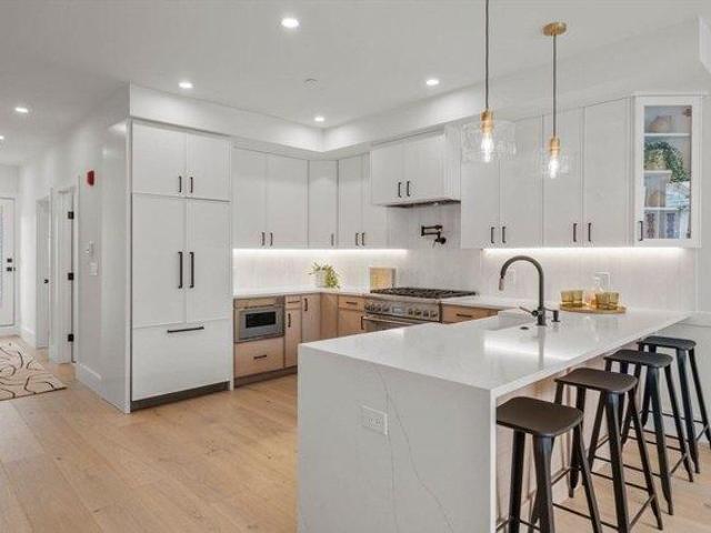 condo with 4 bedroom, Boston MA DS101895781