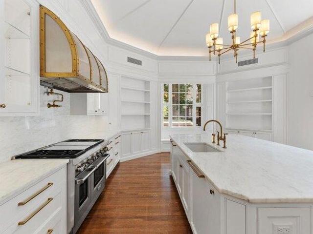 condo with 4 bedroom, Boston MA DS101958273