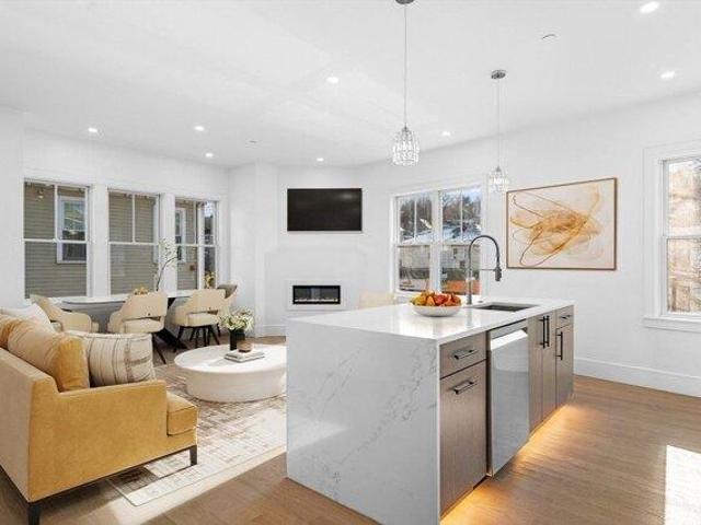 condo with 4 bedroom, Boston MA DS102564492