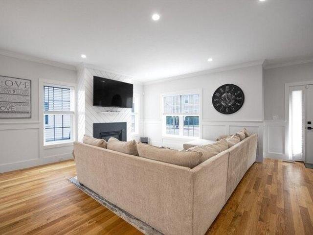 condo with 4 bedroom, Boston MA DS102728767