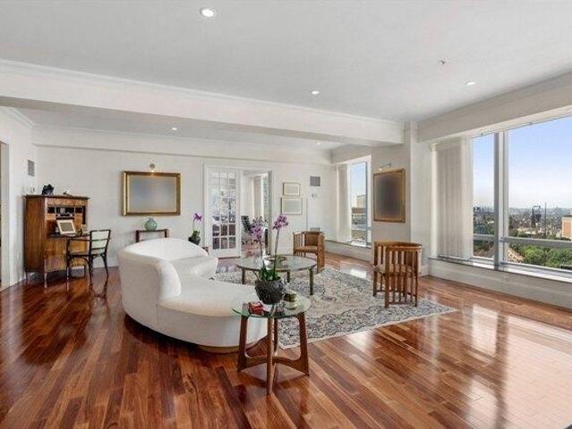 condo with 4 bedroom, Boston MA DS102063357
